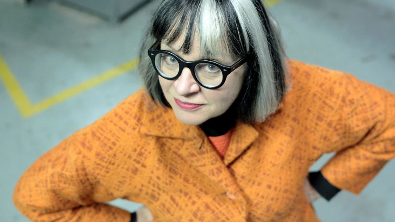 Sex, Lies and Love Bites: The Agony Aunt Story - Airs 10:00 PM 14 Feb ...